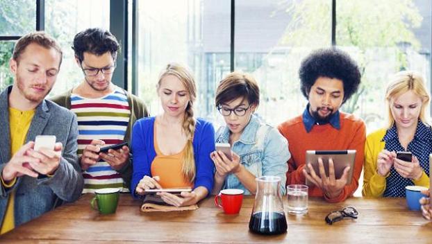 Los desafíos de la interacción digital en México. Top Management
